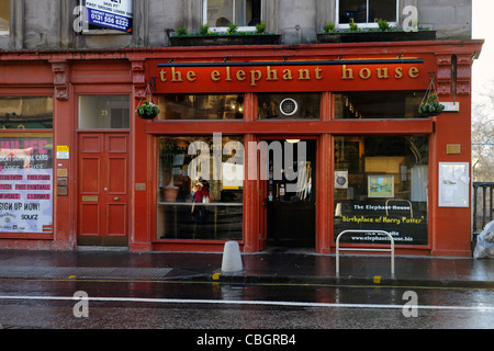 Edinburgh: "The Elephant House" café, were J.K. Rowling wrote the first ...