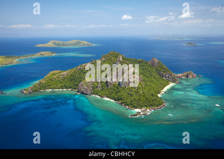 Monu Island Mamanuca Islands Fiji aerial Stock Photo - Alamy