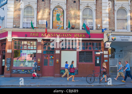 UK, London, North Kensington, Ladbroke Grove, Sainsbury's Supermarket ...