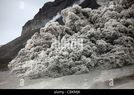 Pyroclastic flow descending the flank of Soufriere Hills volcano after ...