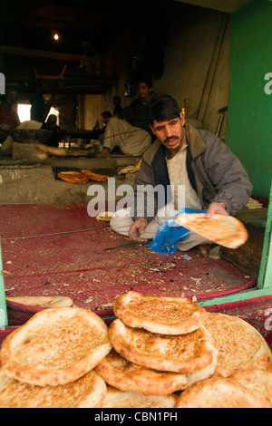 bread bakery in Kabul, Afghanistan Stock Photo - Alamy