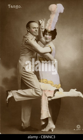 Old Tango Dance Couple , Antique market, Plaza Dorrego, San Telmo ...