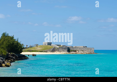 Gate's Bay (St. Catherine's Beach) with Fort St. Catherine in ...
