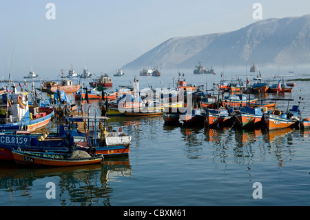 Chile Iquique Port Stock Photo - Alamy