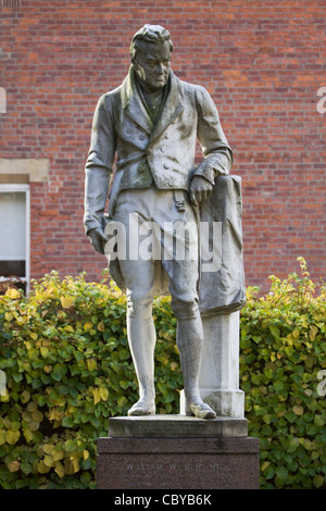 A statue of William Wilberforce on display at Wilberforce House Stock ...