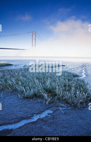 The Humber Bridge on a winter day Stock Photo - Alamy