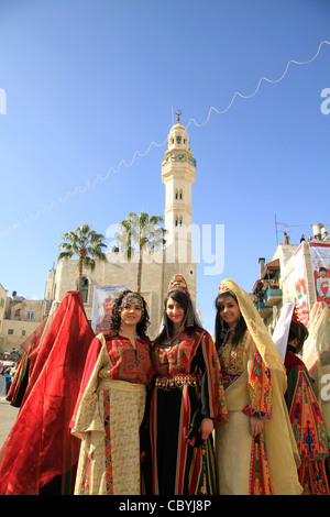 Israel - Bethlehem - Women in Traditional Costume Stock Photo - Alamy