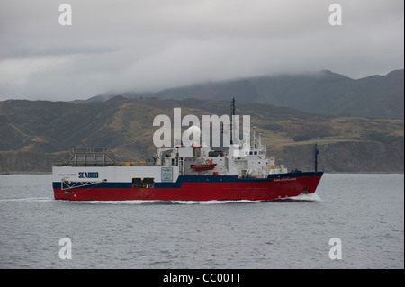 SeaBird Exploration seismic research vessel, Aquila Explorer leaving ...