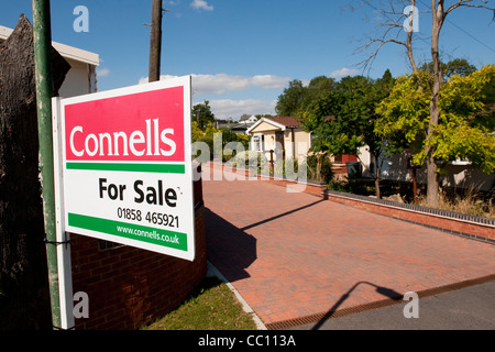 For sale sign outside a caravan on a static caravan park in England ...