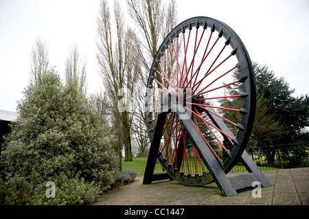 Colliery wheel, Miners Welfare Park, Bedworth, Warwickshire, England ...