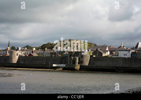 The medieval town walls of Caernarfon on the North Wales coast, a World ...