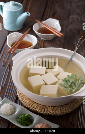 Japanese cuisine : Yudofu (Simmered tofu) in Kyoto, Japan Stock Photo ...