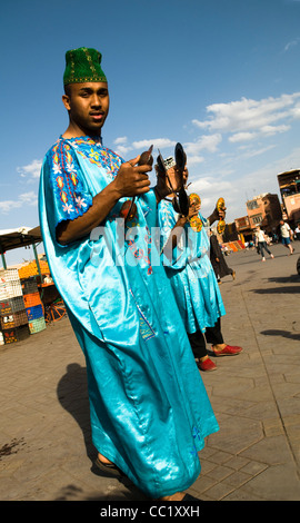 Marrakech music - musicians performing in traditional costume, Djemaa ...