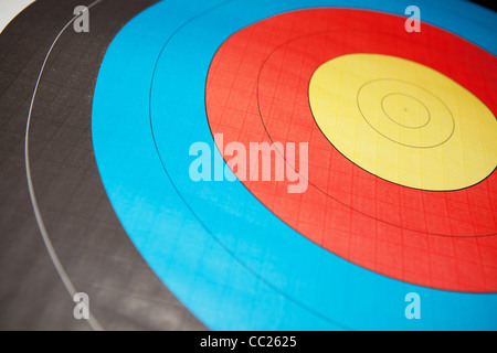 FITA 60cm archery target face Stock Photo - Alamy