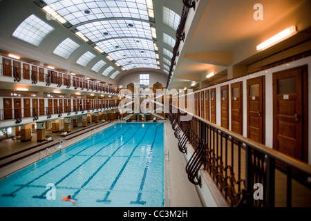 Austria Vienna Amalienbad Stock Photo - Alamy