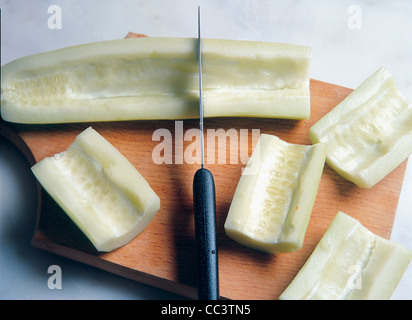 Cuisine: Stuffed Cucumbers Step 4 Stock Photo - Alamy