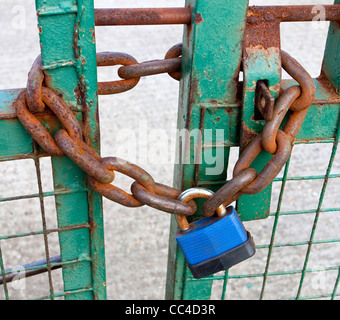 A padlocked gate Stock Photo - Alamy