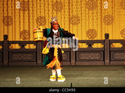 Male Peking opera performer, Beijing, China Stock Photo - Alamy