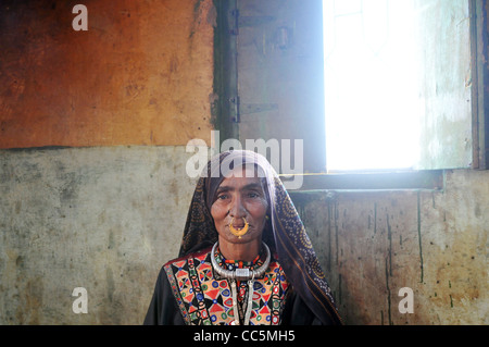 Fakirani Jat tribal people in the Kutch region of India Stock Photo - Alamy