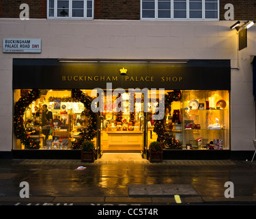 The Buckingham Palace shop. Buckingham Palace Road, London, England ...