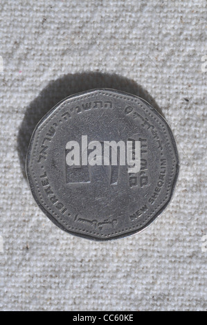 Coins of Israel. Israeli five new shekels coin Stock Photo - Alamy