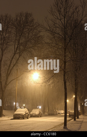 Snowy street at night in Minneapolis, Minnesota Stock Photo - Alamy