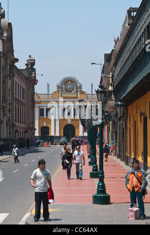 street scene Lima Peru South America Stock Photo - Alamy
