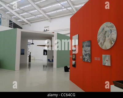 Interior of a gallery, 798 Art Zone, Beijing, China Stock Photo - Alamy
