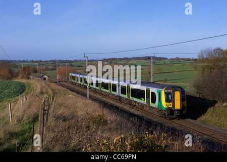 London Midland train service on the West Coast Main Line at Hemel ...
