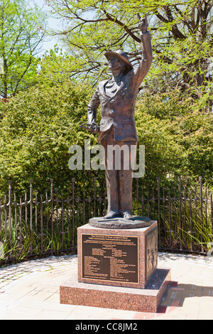 Texas Austin University of Texas Longhorn Band Sculpture Hook em Horns ...