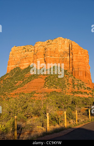 DIRT DESERT ROAD WEST OF SEDONA NEAR BOYNTON PASS; ARIZONA; USA Stock ...