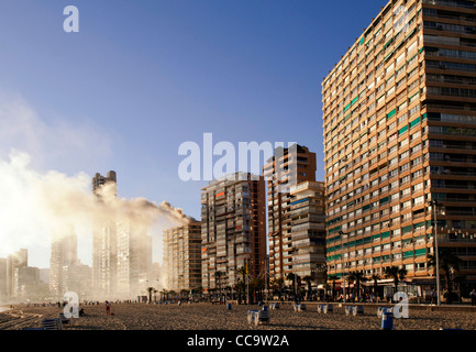 Fire has broken out in a penthouse of a building on Playa Levante beach ...