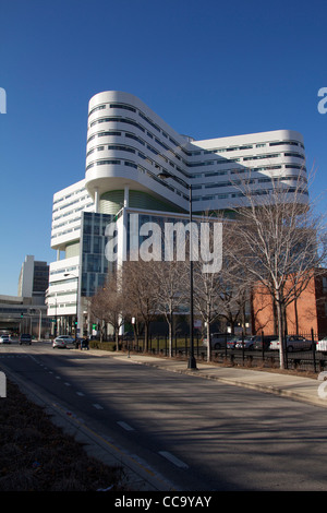 Rush University Medical Center new hospital building. Chicago Stock Photo: 42015647 - Alamy