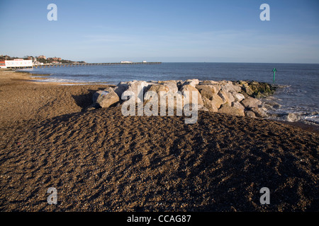 Rock groyne shingle beach Felixstowe, Suffolk Stock Photo - Alamy