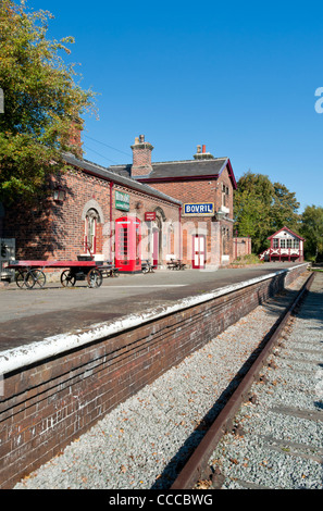 UK, England, Cheshire, Willaston, Hadlow Road, Old Hall Stock Photo - Alamy