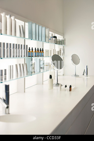 Ef Medispa Campaign Design Kings Road London Uk 2010. Interior Shot ...