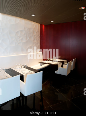 porta fira towers toyo ito b720 arquitectos barcelona spain 2010 hotel ...