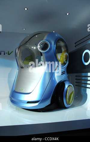 Chevrolet EN-V electric car Stock Photo - Alamy