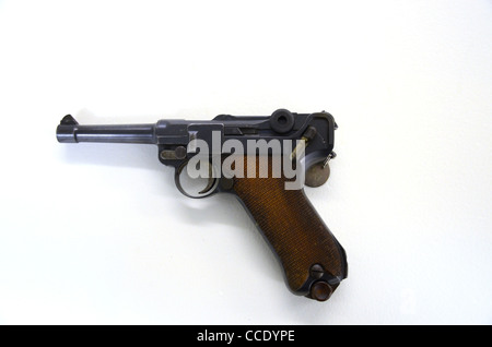 Pistol Parabellum Armee Modell 08 PO8 German 9mm standard Handgun ...