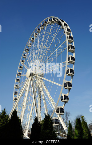 YORKSHIRE WHEEL TOURIST ATTRACTION NEXT TO NATIONAL RAILWAY MUSEUM YORK ...