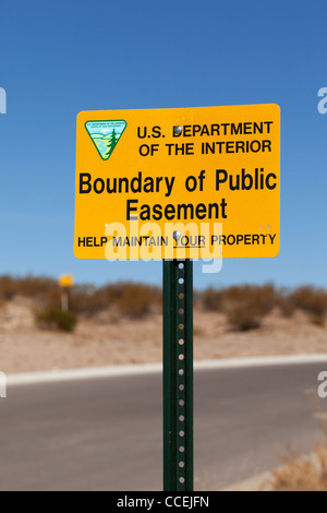 USA Department of the Interior boundary of public easement sign in Las ...