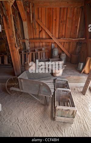 Barn at Marjorie Kinnan Rawlings Historic State Park an authentic ...
