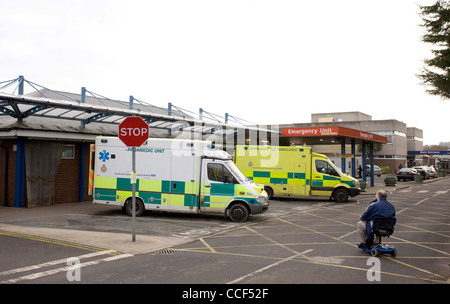 The entrance to Eastbourne District General Hospital, UK Stock Photo ...