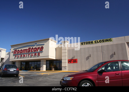 The Roomstore Furniture Store Closing Sale - Tyler, TX - January 2012 ...