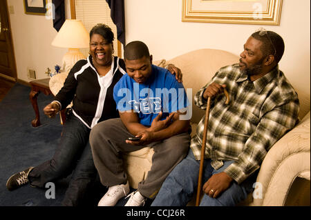 Dec 09, 2010 - Hampton, Georgia, U.S. - KEITH FITZHUGH with his father ...