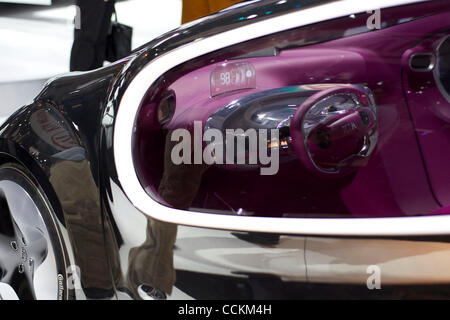Kia "Pop" concept car on show at the 2010 LA Auto Show in Los Angeles ...