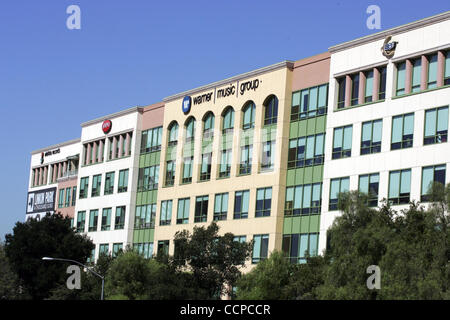 The building of Warner Music Group in Burbank. (Photo by Ringo Chiu ...