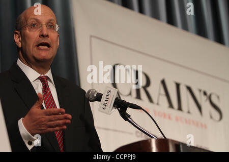 MTA Chairman Jay Walder speaks at the CRAIN'S Breakfast Forum at the ...