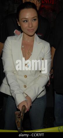 Oct 01, 2010 - New York, New York, U.S. - Actress DANIELLE HARRIS at ...