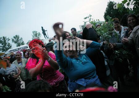 May 06, 2010 - Edirne, Turkey - Turkish gypsies dance during the annual ...